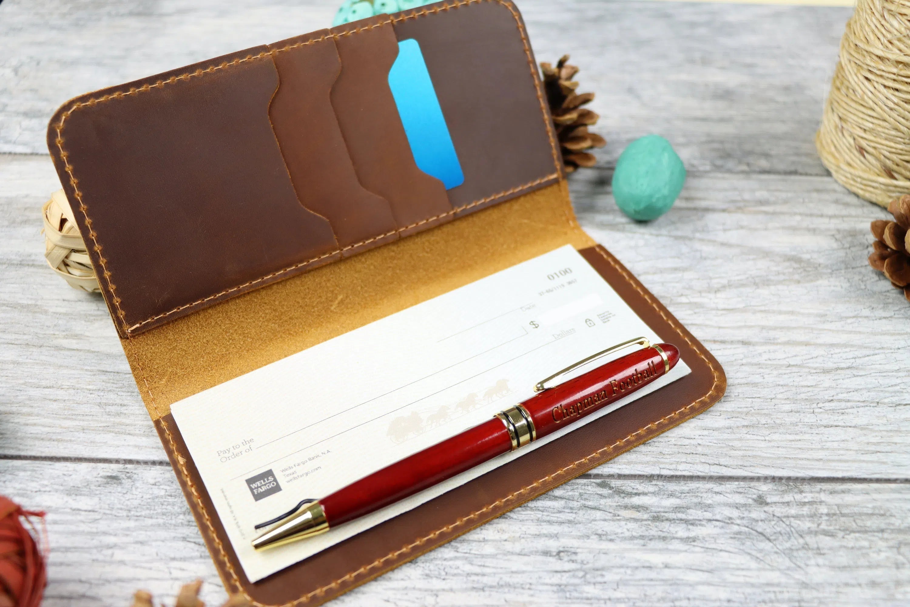 Elegant Checkbook Wallets - 100% Satisfaction Guaranteed | Free ...